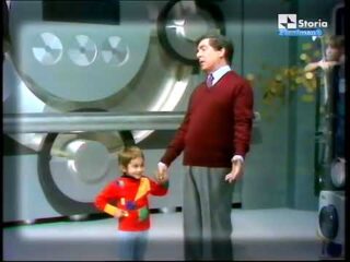 Mi scappa la pipì papà - Pippo Franco - testo+video - Canzoni per bambini